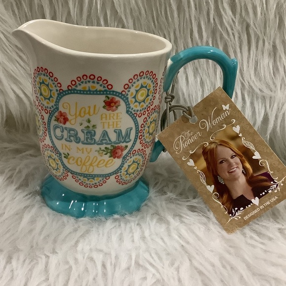 The Pioneer Woman | Dining | The Pioneer Woman Creamer | Poshmark